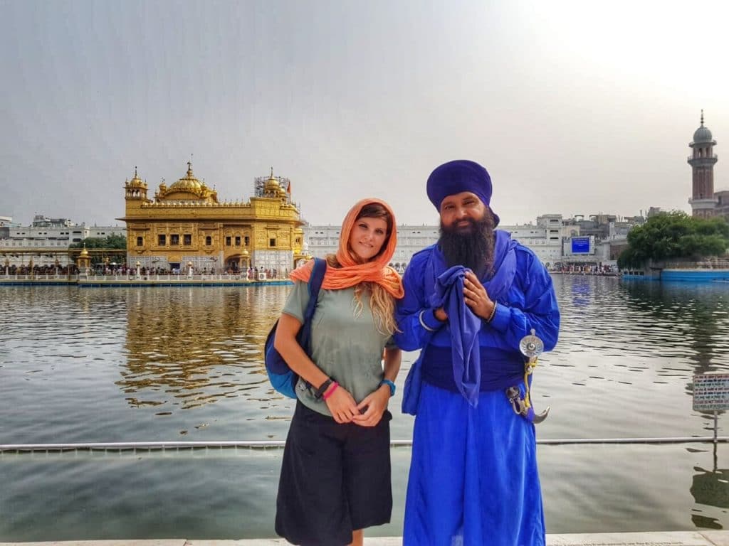 LA MIRADA DE LAURA: INDIA – Fundación José Ramón de la Morena